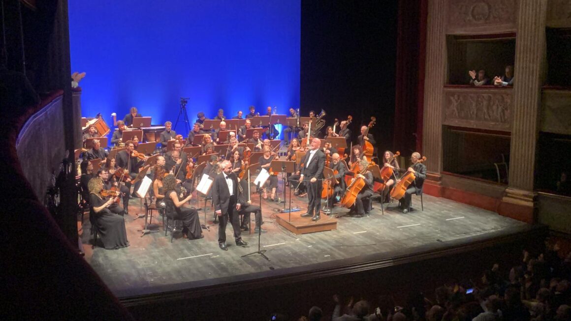 ANDREA COLOMBINI E L'ORCHESTRA FILARMONICA DI LUCCA SI ESIBIRANNO A ...